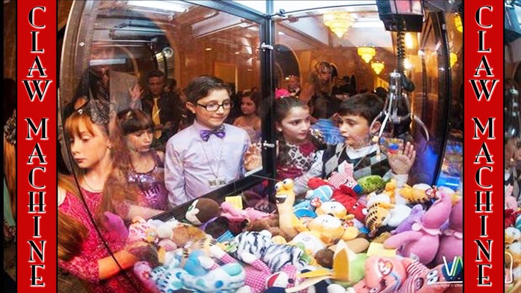 Claw Machine | Orlando Arcade Game Rentals