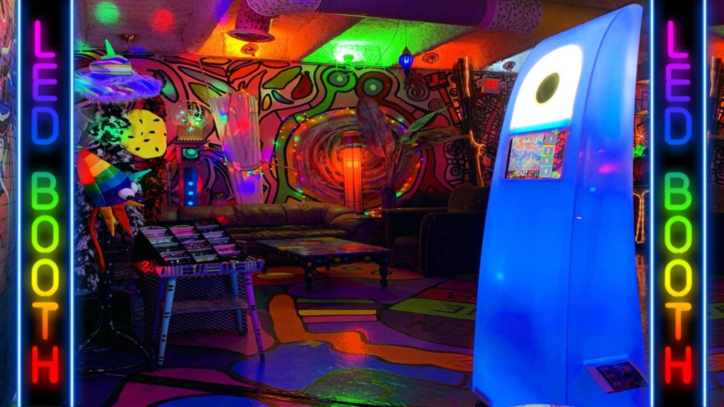 Photo Booths Archives | Orlando Arcade Game Rentals