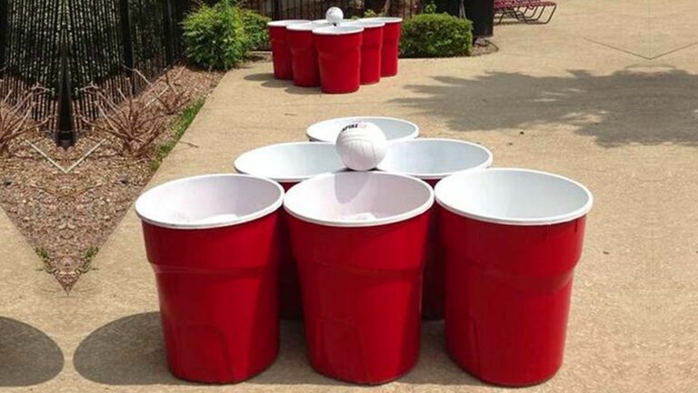 Giant Beer Pong | Orlando Arcade Game Rentals